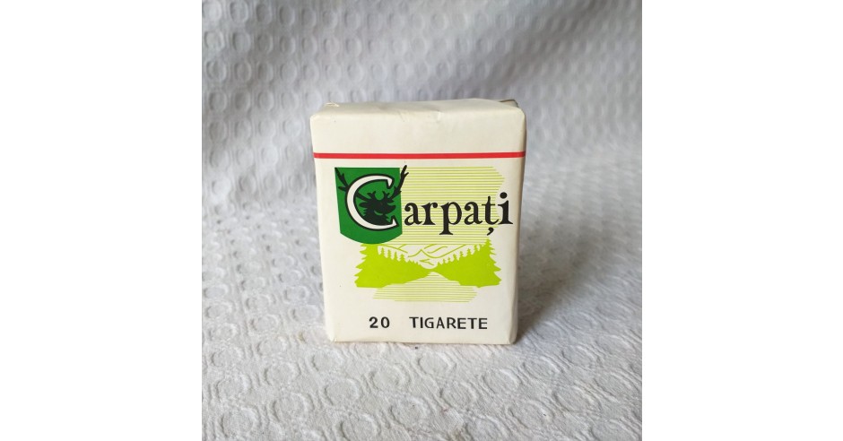 Pachet vechi tigari Carpati pentru vitrina exterioara, pachet gol de ...