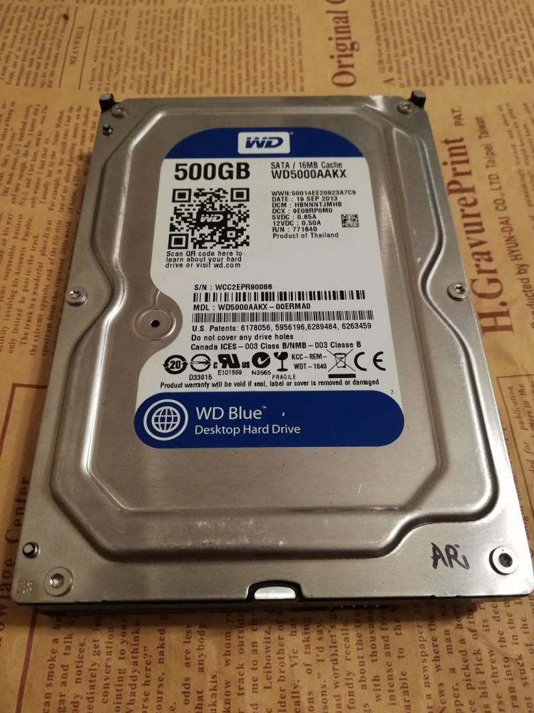 Hard disk 3.5 PC 500Gb SATA III Western Digital Blue WD5000AAKX 7200 rot 16Mb | arhiva Okazii.ro