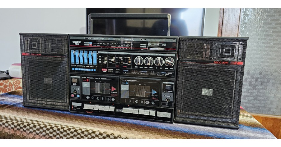 Radiocasetofon Condor 701B - Radio FM/AM/LW - Defect casetofon - Vezi ...