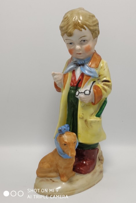 Bibelou figurina veche din portelan Wagner Apel Bertram | Okazii.ro