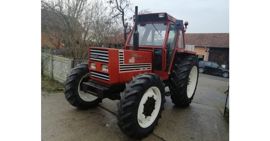 Tractor FIAT 880 DT , EXCELENT, Anvelope noi din spate | arhiva Okazii.ro
