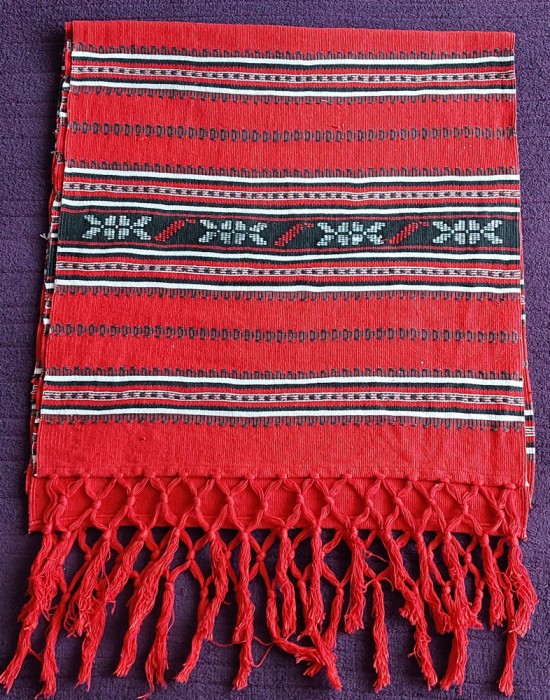 Stergar traditional rosu cusut, motive populare romanesti, artizanat ...