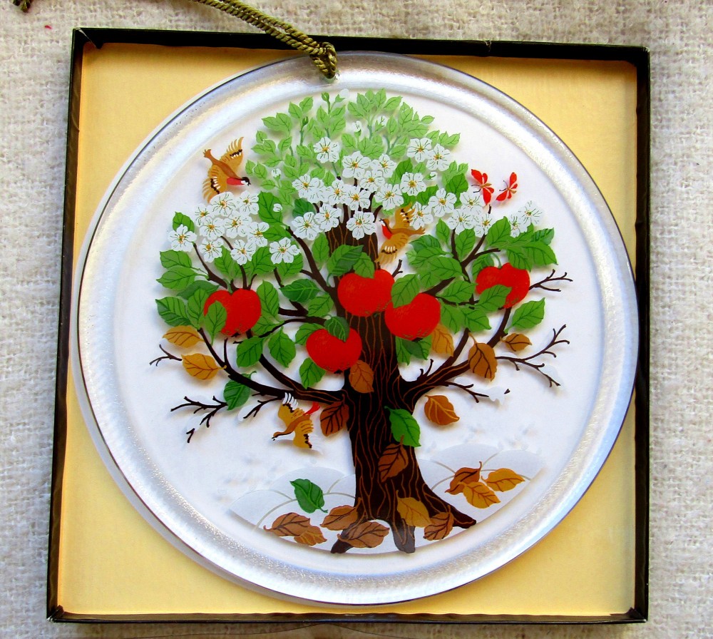 Veba Crystal Glass.Pictura pe sticla"Anotimpurile marului".Stare ...