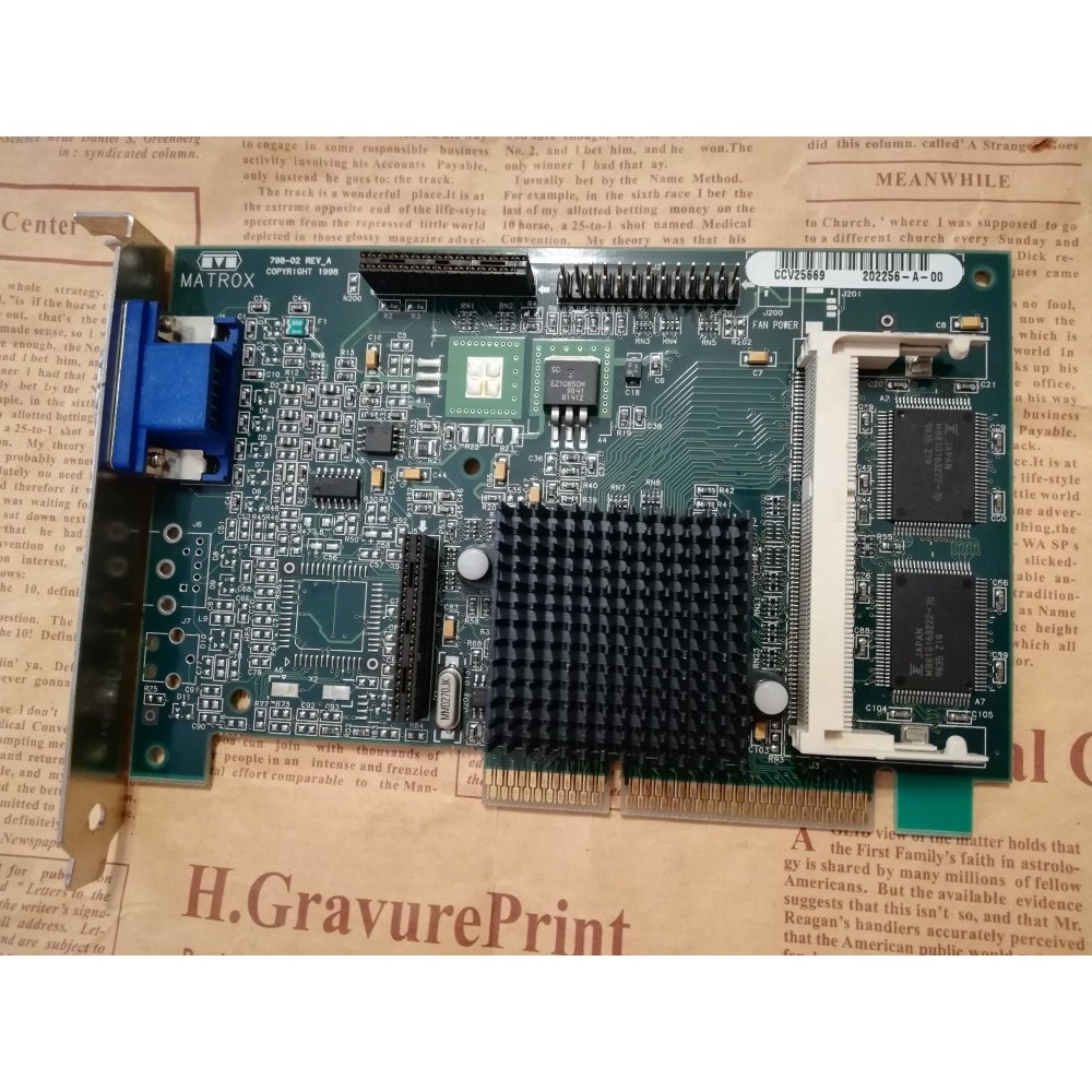 Placa video AGP Matrox G200 8Mb | arhiva Okazii.ro