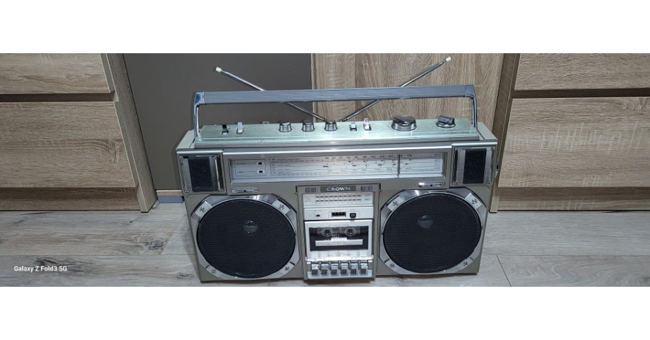 Boombox Crown 950L | arhiva Okazii.ro