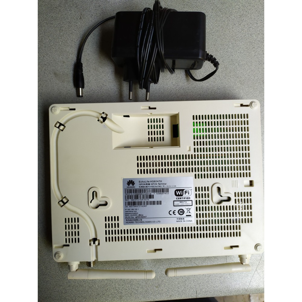 Router WI-FI HUAWEI HG8247H | arhiva Okazii.ro
