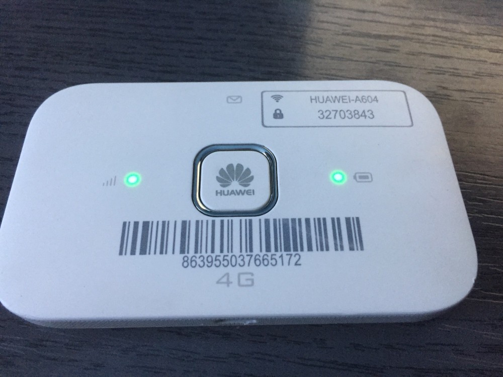 HOTSPOT 4G HUAWEI E5573BS-322 FUNCTIONAL.CITITI VA ROG CU ATENTIE TOT ...
