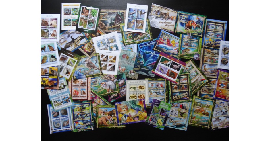 50 colite stampilate , timbre tematice Fauna/Animale (Lot 3017 ...