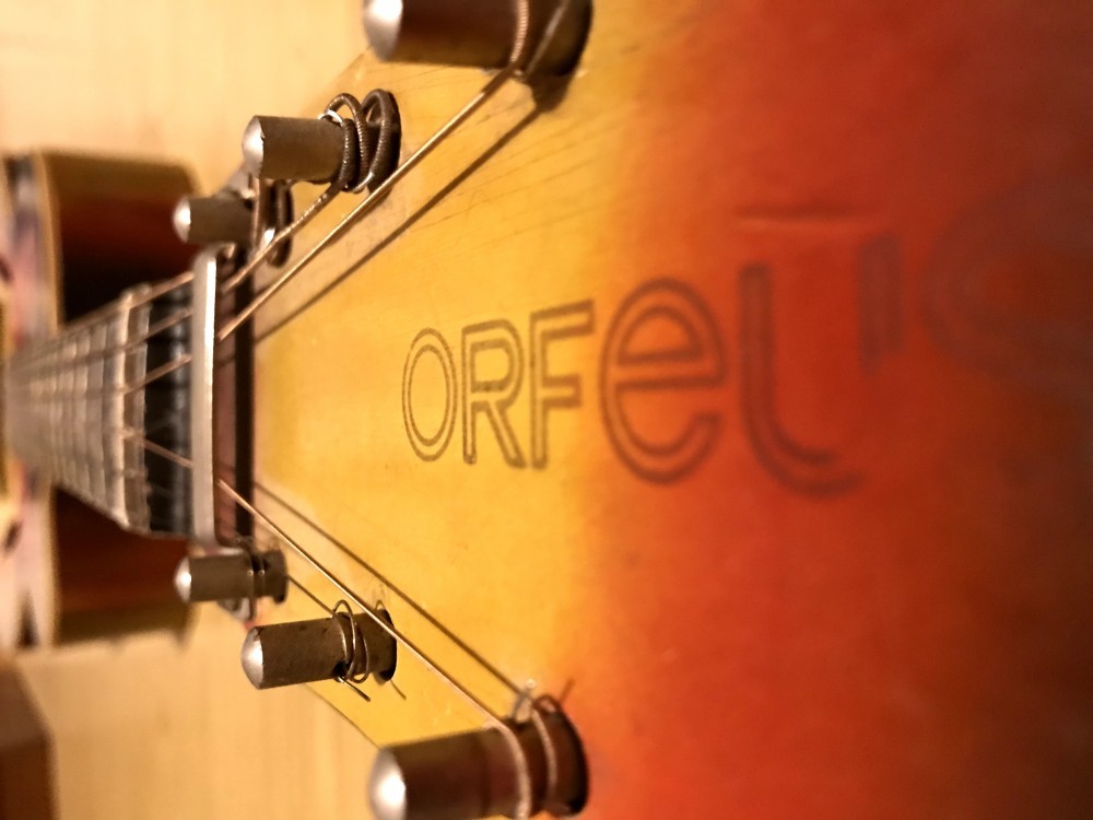 Chitara Orfeus Gipson - chitara de colectie | arhiva Okazii.ro