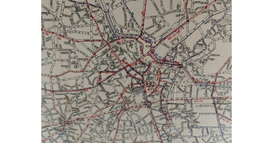 Harta Bucuresti, 1941, plus Ghidul Minune, calauza strazilor, 390 pag, caserata | arhiva Okazii.ro