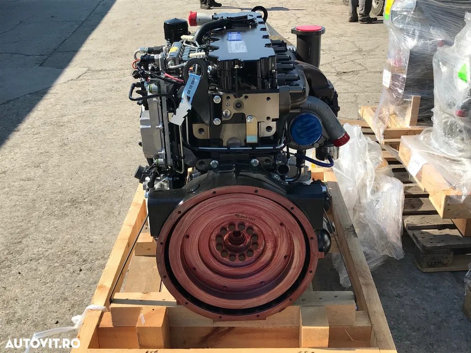 MOTOR CATERPILLAR 3056E PERKINS | arhiva Okazii.ro