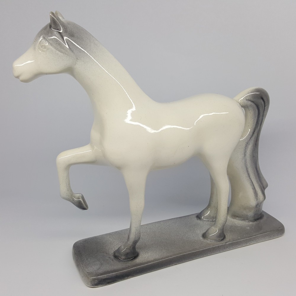 Cal - bibelou portelan romanesc vechi, vintage | arhiva Okazii.ro