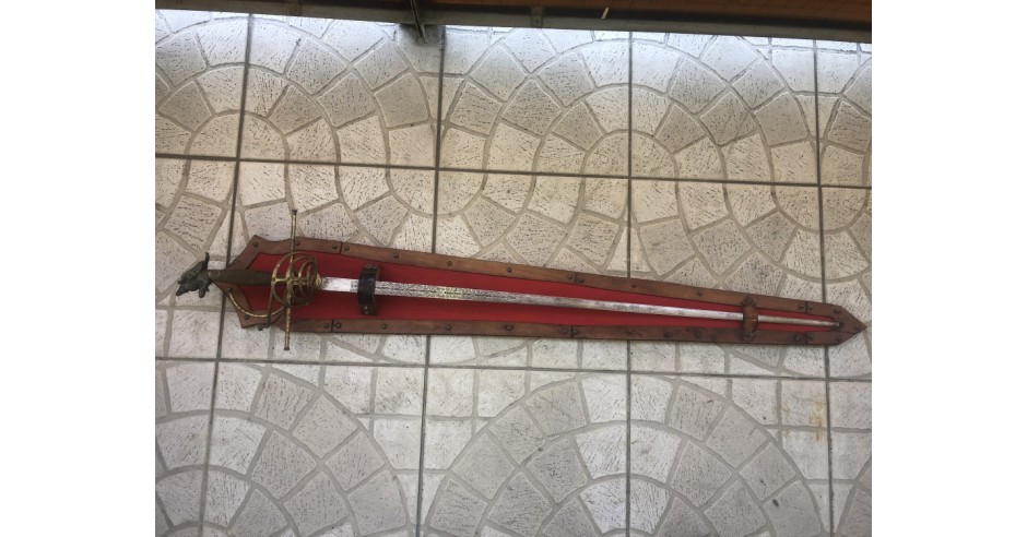 Sabie veche franceza,pentru panoplie,maner cu garda din bronz | arhiva ...