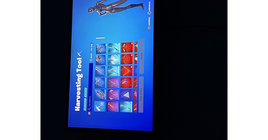 Conturi fortnite discord :roberto_230v#0526 sau robertooo.xmf#0526 ...