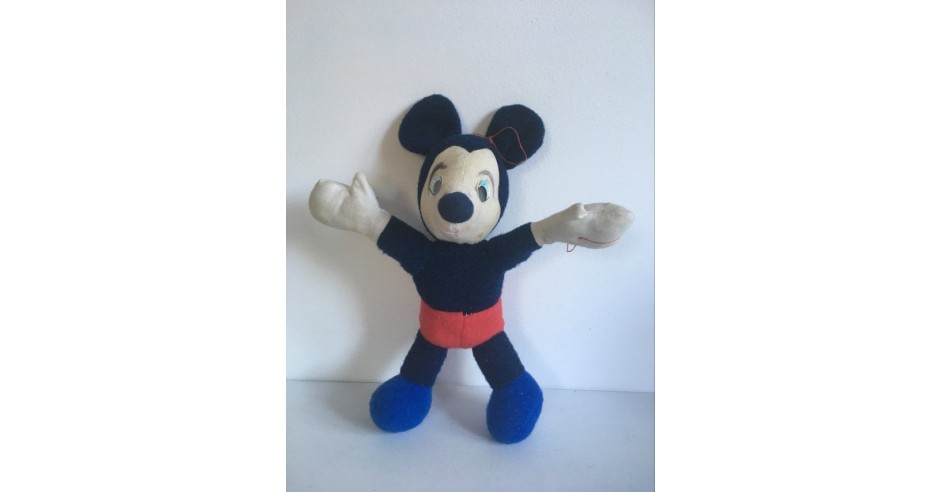 Jucarie plush Mickey Mouse vechi, vintage, 30cm, posibil romanesc anii ...