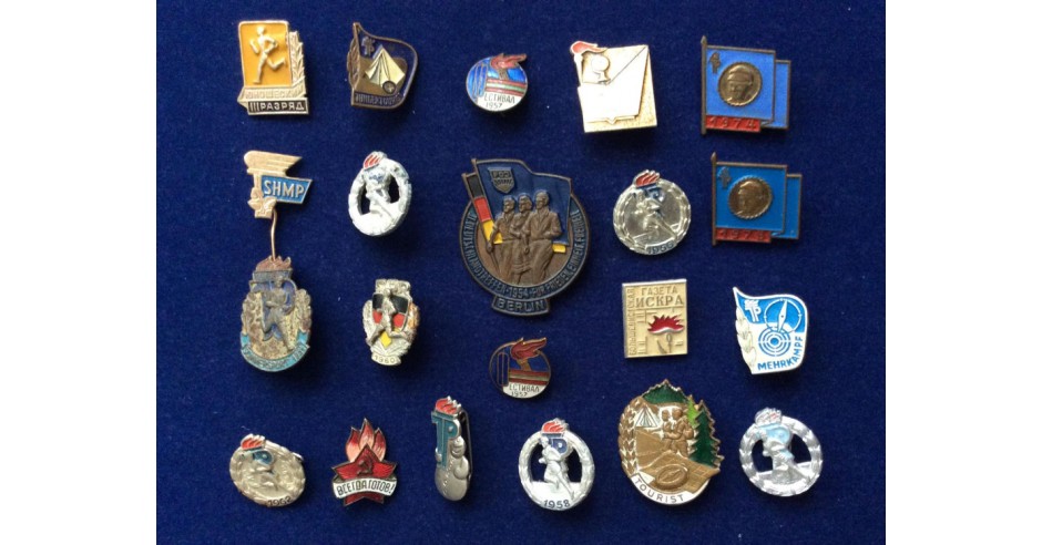 Insigne pionieri - Insigne străine - Lot insigne străine pionieri ...