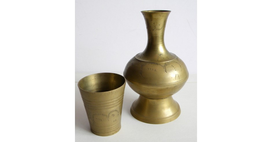 Vas din alama traditional Bangladesh, vintage pentru decoratiuni ...