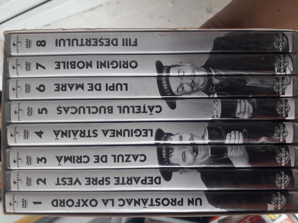 Colectia completa Stan si Bran 8 dvd-uri | arhiva Okazii.ro