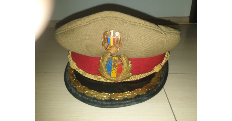 Chipiu cascheta militar ofiter infanterie (noi) ani 90 | arhiva Okazii.ro