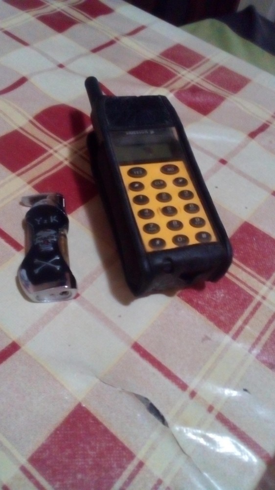 Telefon vechi pentru colectie | arhiva Okazii.ro