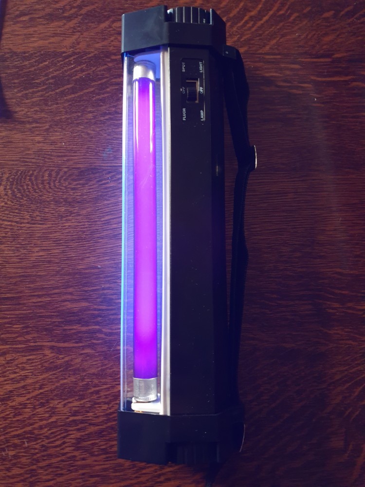 Lampa UV pentru detectare bancnote false, verificare documente, timbre ...