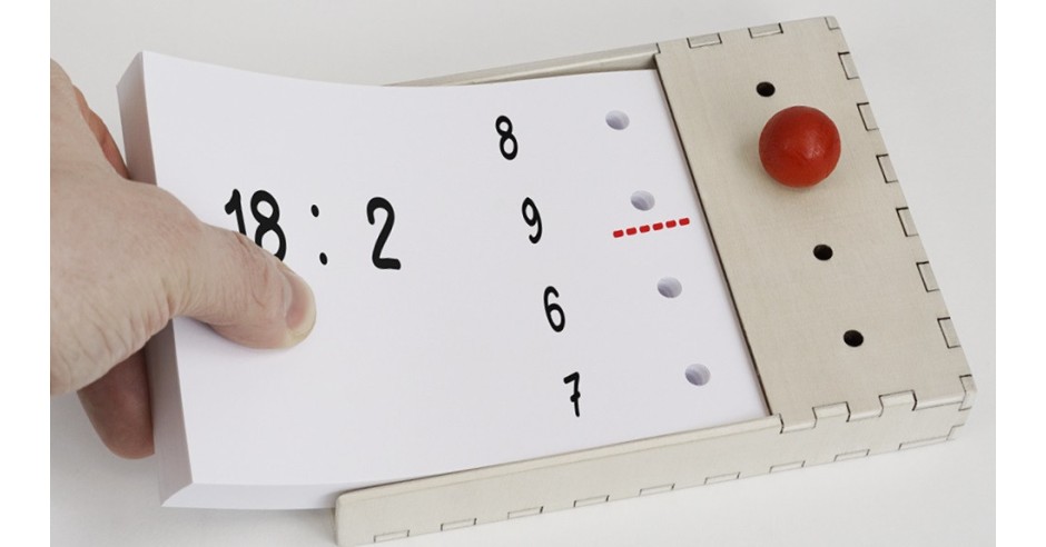 Mini-calculator din lemn pentru invatare si exersare, plus 100 ...