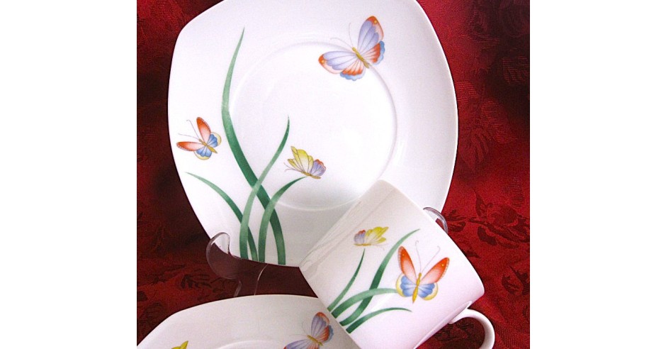 SET MIC DEJUN PORTELAN DECORAT CU FLUTURI CEASCA CAFEA CU FARFURII ...