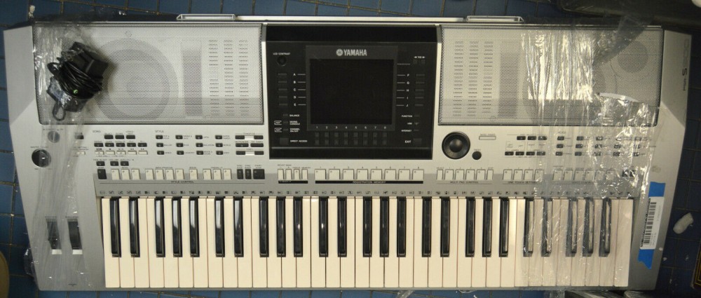 Yamaha PSR-S900 - 61-Key Arranger Workstation Keyboard | arhiva Okazii.ro