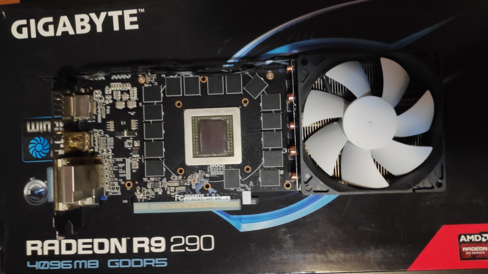 Placa video GIGABYTE Radeon R9 290 WindForce 3X 4GB GDDR5 512-bit ...