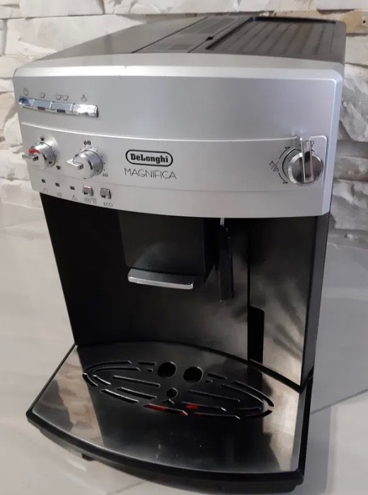 Espressor DeLonghi Magnifica ECO aparat cafea expresor boabe/macinata ...