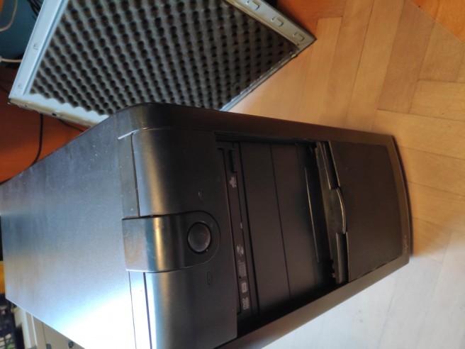 Unitate calculator. Cumpara ieftin, pret bun