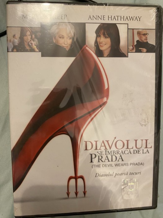 DVD The Devil Wears Prada - Diavolul se îmbracă de la Prada (2006) IN TIPLA | Okazii.ro