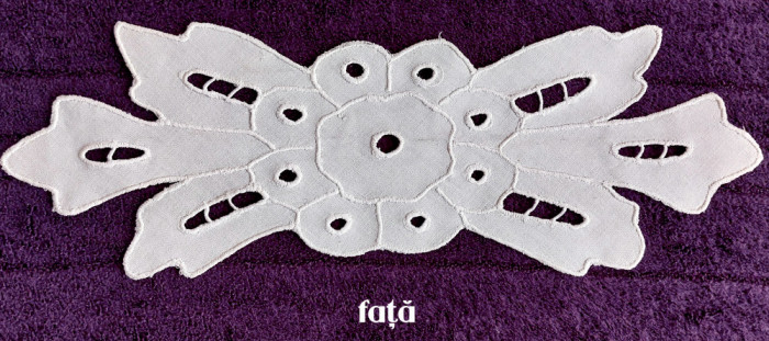 Mileu traditional cu broderie sparta, cusut de mana, vintage 60 ani ...