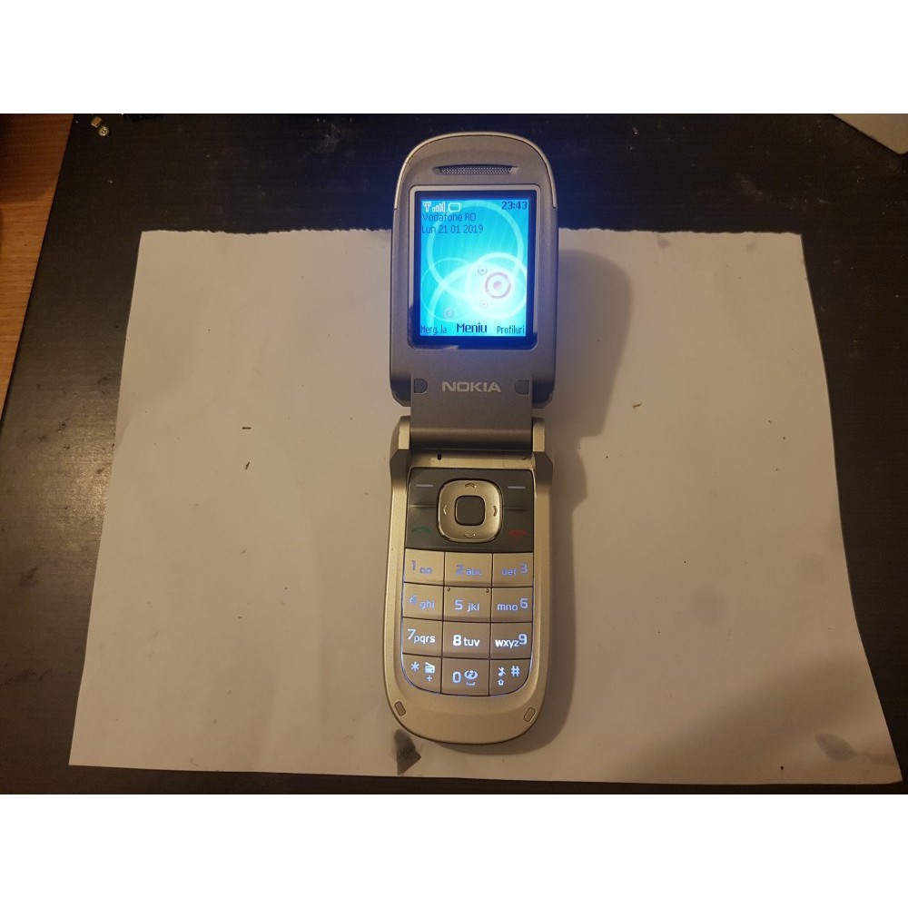 Telefon Dame Clapeta Nokia 2760 Gri si Rosu Liber de retea Livrare ...