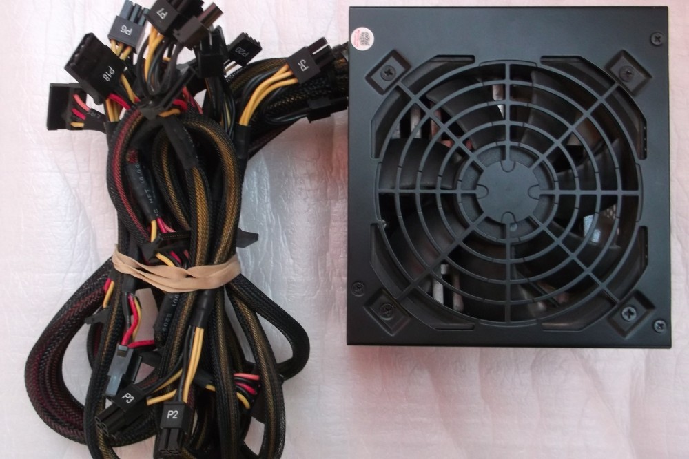 Sursa Gaming Cooler Master GX Series GX-750W | arhiva Okazii.ro