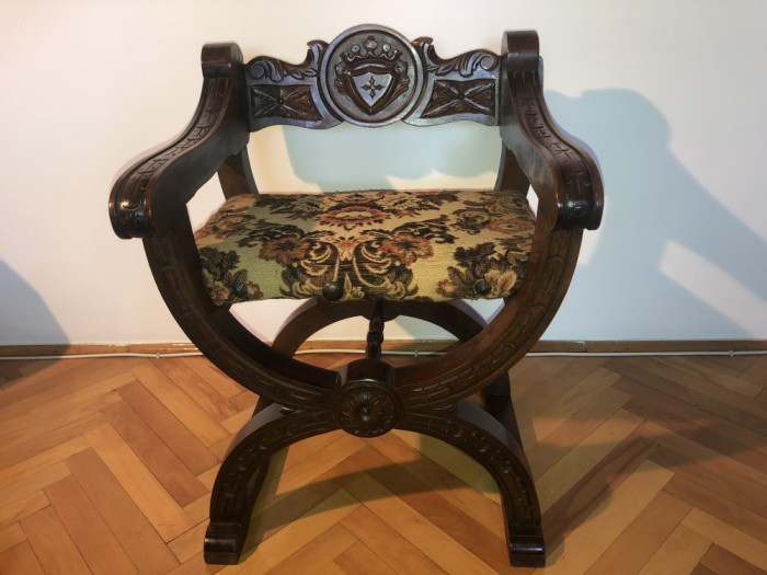 Jilt,scaun vechi englezesc,sculptat in lemn masiv | Okazii.ro