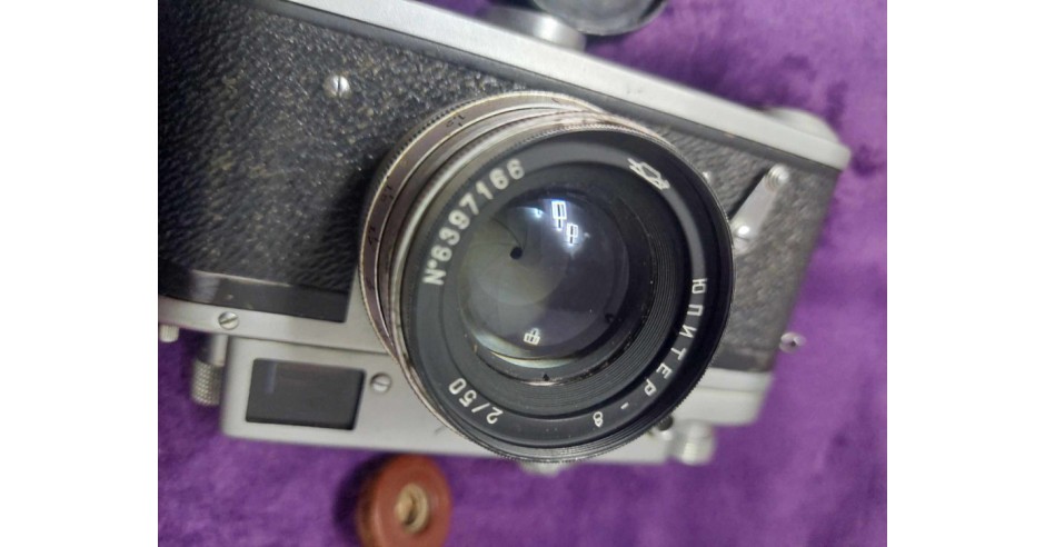 Aparat de fotografiat ZORKY 4,cu etui piele,vechi de colectie,aparat ...