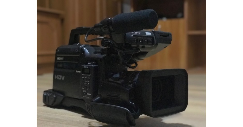 CAMERA VIDEO PROFESIONALA SONY HVR S 270 E | arhiva Okazii.ro