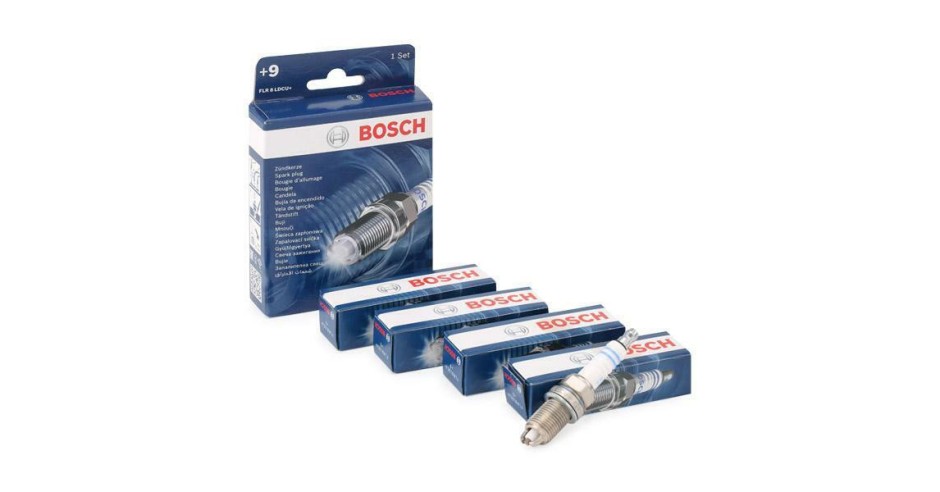 Bujii Dacia Logan, Sandero, Duster benzina cu 4 electrozi Bosch 9599 | arhiva Okazii.ro