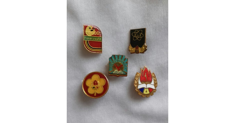 INSIGNE PIONIERI #2 | Okazii.ro