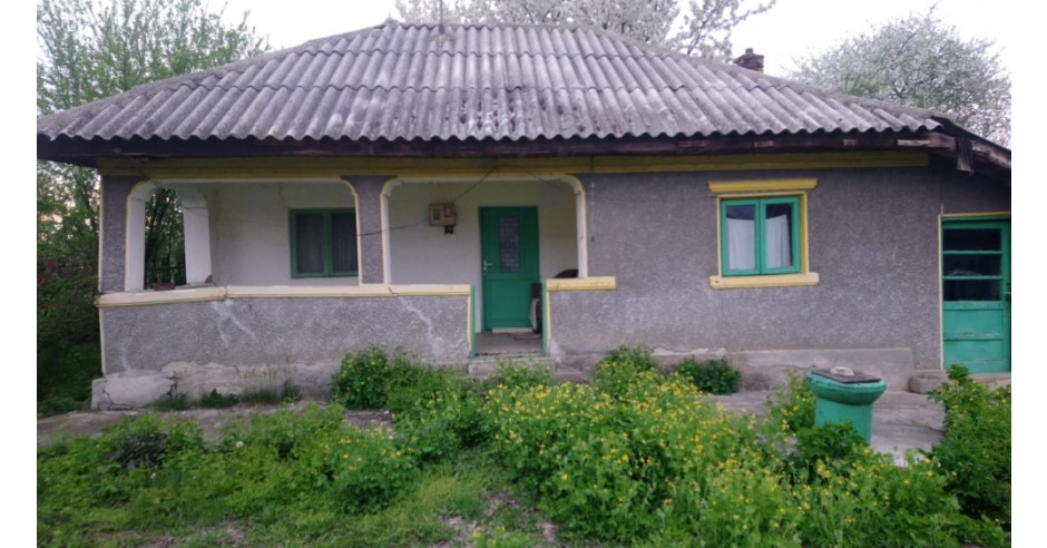 Casa Batraneasca GRUIU - SNAGOV cu teren de 5000 mp | arhiva Okazii.ro