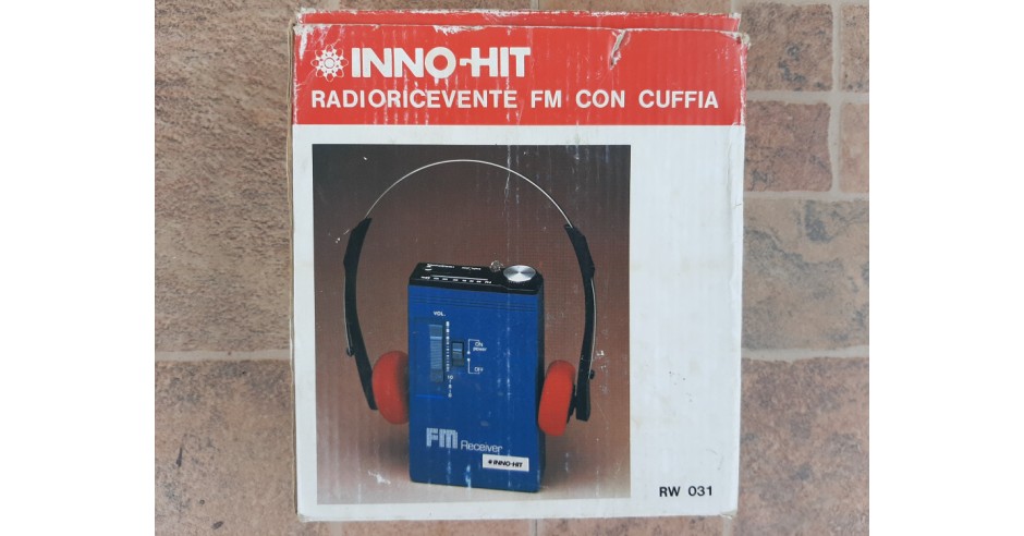 Radio cu casti FM vechi vintage INNO-HIT Walkman | arhiva Okazii.ro