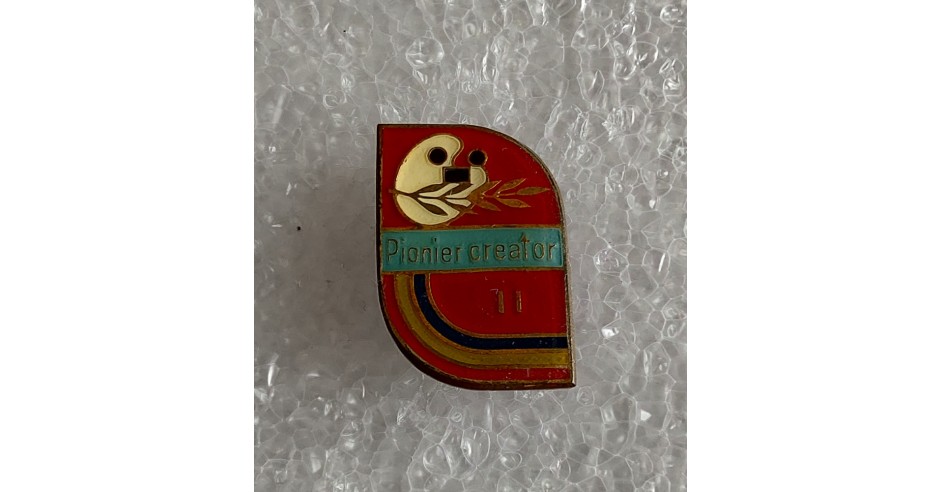 Insigna pionieri - Pionier creator - Clasa a II-a | arhiva Okazii.ro