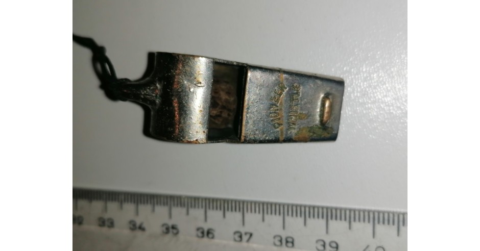 FLUIER VECHI PIONEER WHISTLE | Okazii.ro