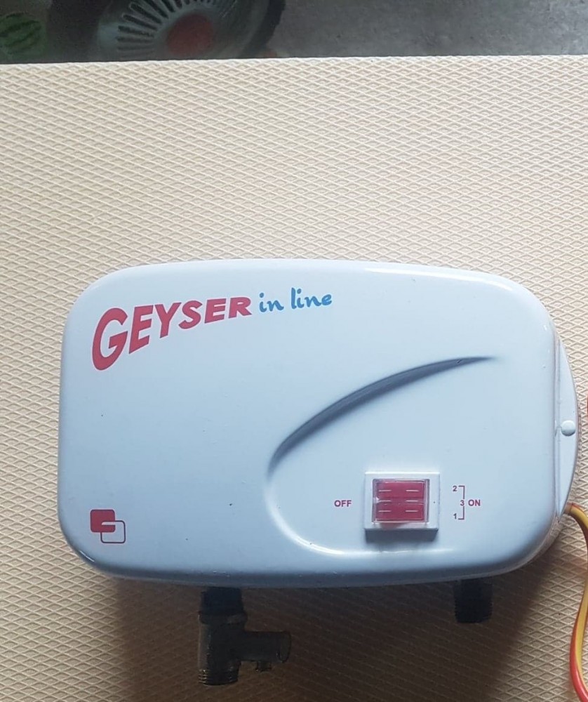 INSTANT apa calda GEYSER pentru dus | arhiva Okazii.ro