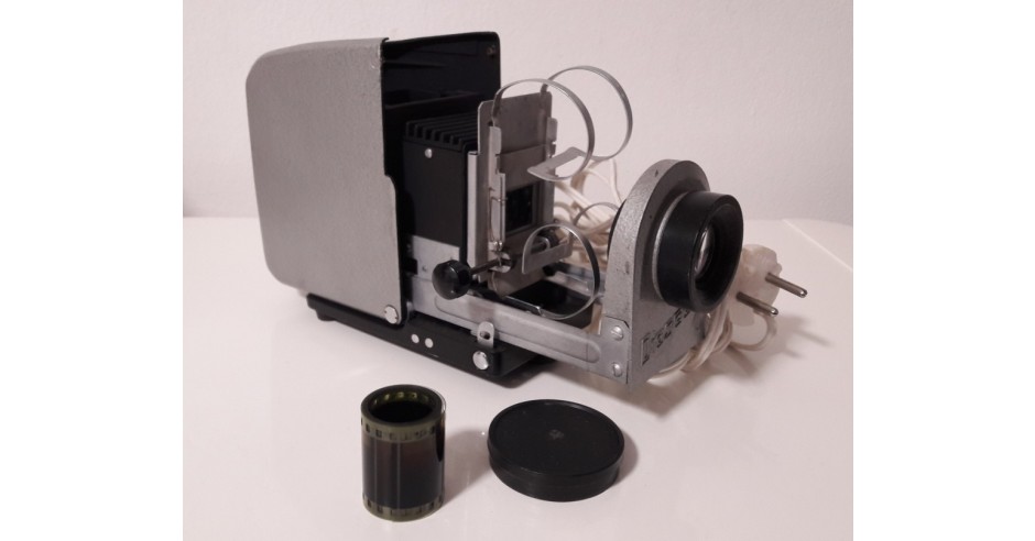 proiector diafilme IOR | arhiva Okazii.ro